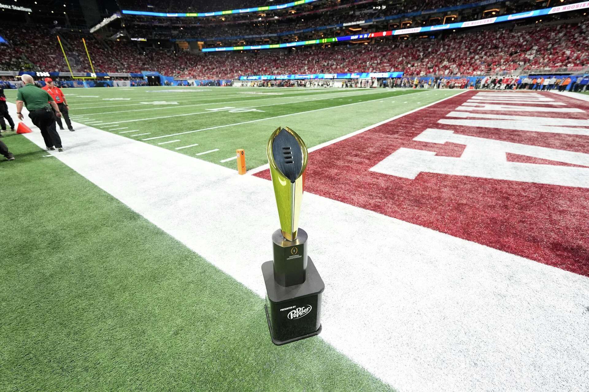 Cowboys' best DC candidate will be on sideline at CFP title game