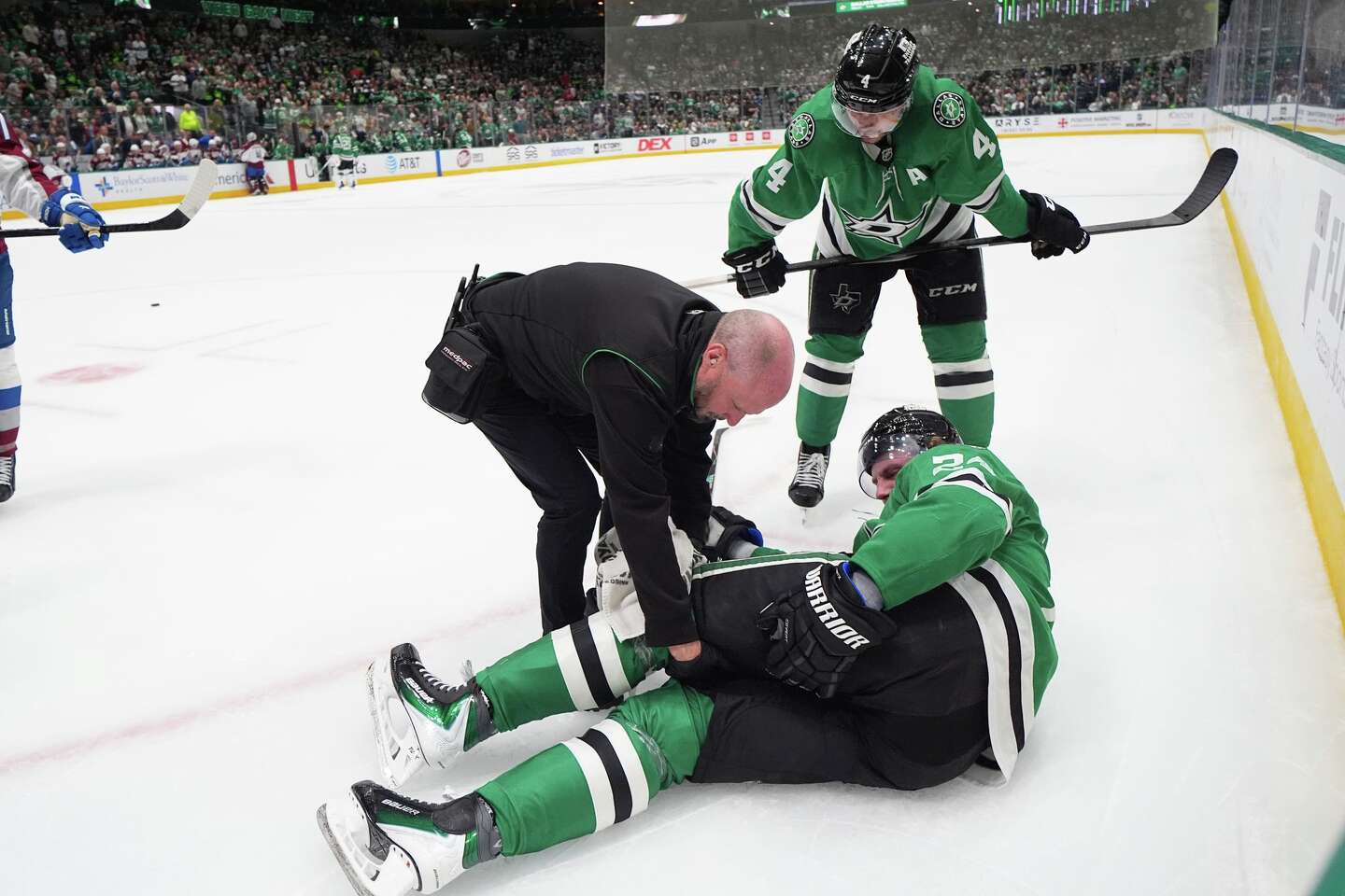 Stars' Roope Hintz exits game vs. Colorado with injury, needs ...