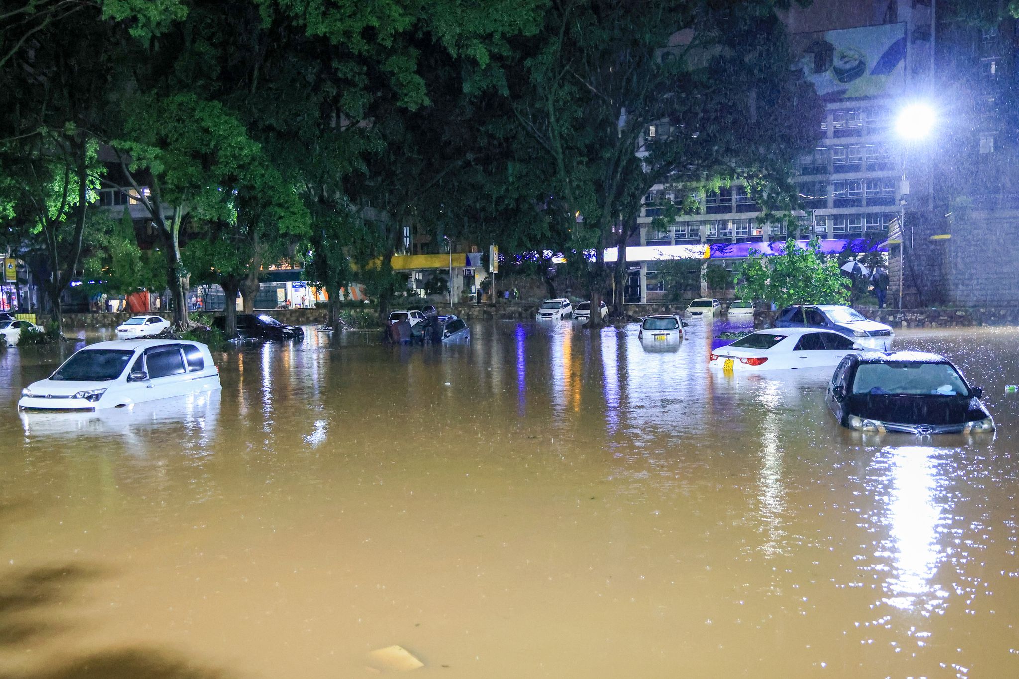 At least 25 dead in Kenya after heavy rain brings flash floods and ...