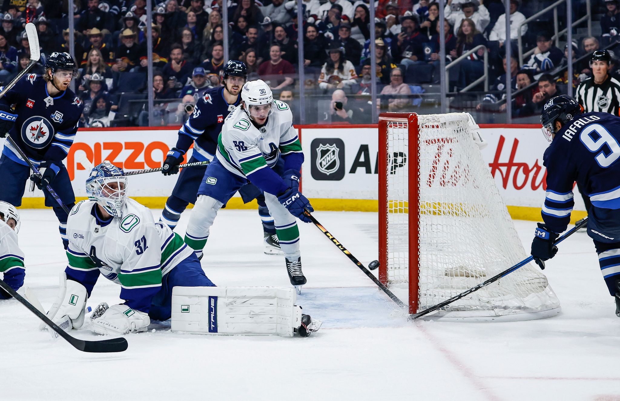 Morrissey scores OT winner in return to set Jets' points mark for ...