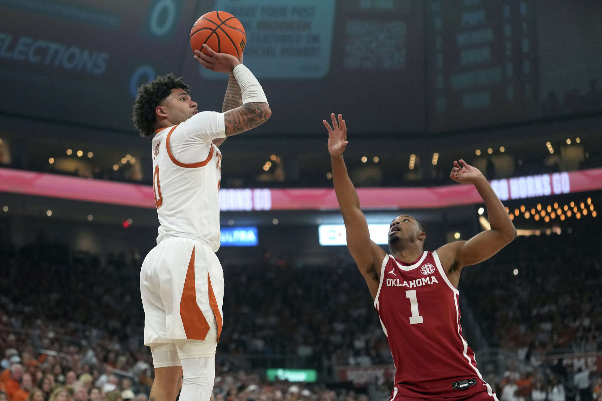 Texas basketball vs Oklahoma game score: Longhorns lose to Sooners