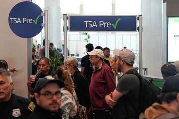 Houston Hobby Airport TSA wait times down after days of delays