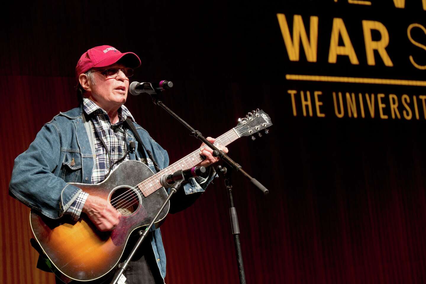 'Country' Joe McDonald, '60s rock star, proud protest counterculture ...