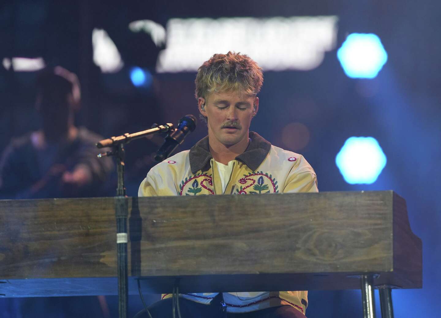 Houston Rodeo review: Forrest Frank, Paul Wall and a 70K debut