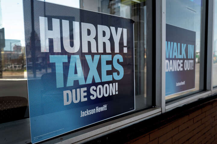 When are taxes due? Deadline is coming up. Here's how to track refunds