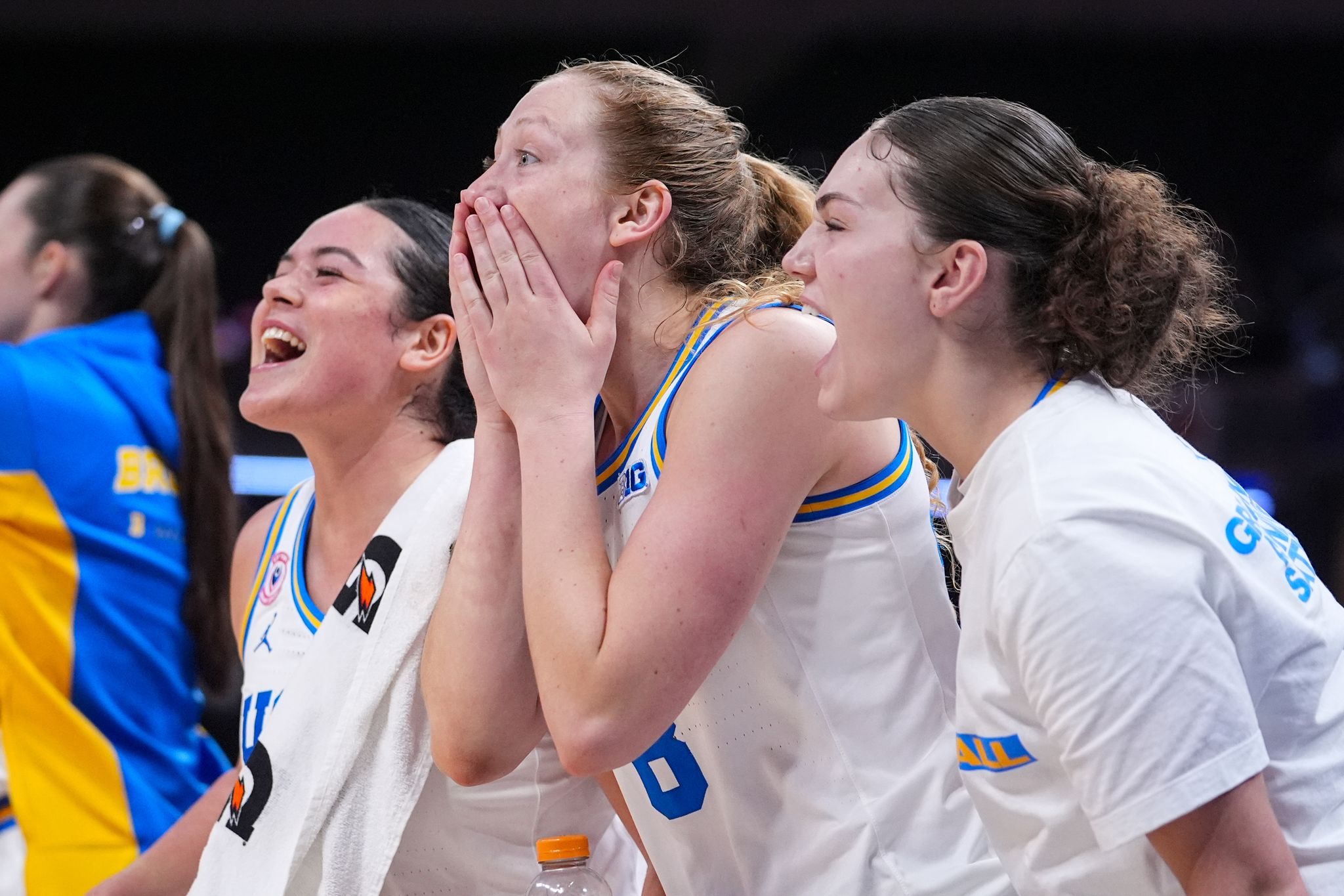 No. 2 UCLA ends UConn run as unanimous No. 1 in women's AP Top 25 ...
