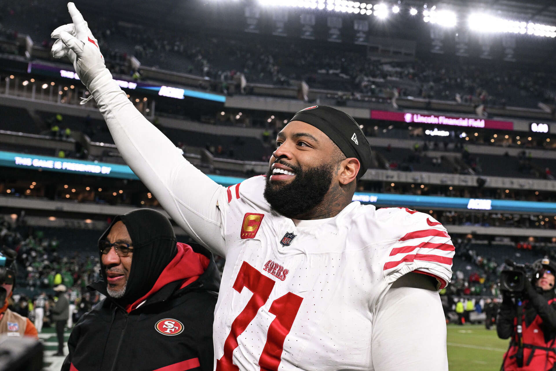 49ers kick off free agency with a Trent Williams ultimatum