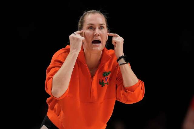 Florida fires women's basketball coach Kelly Rae Finley after 5 seasons
