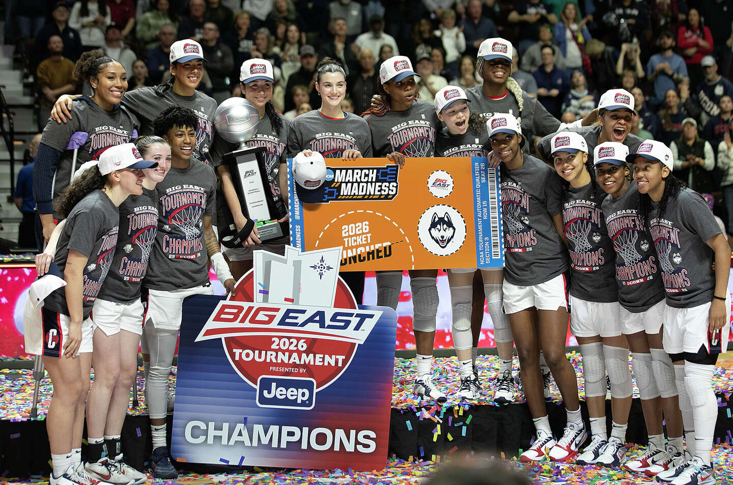 UConn women beat Villanova for Big East Tournament title