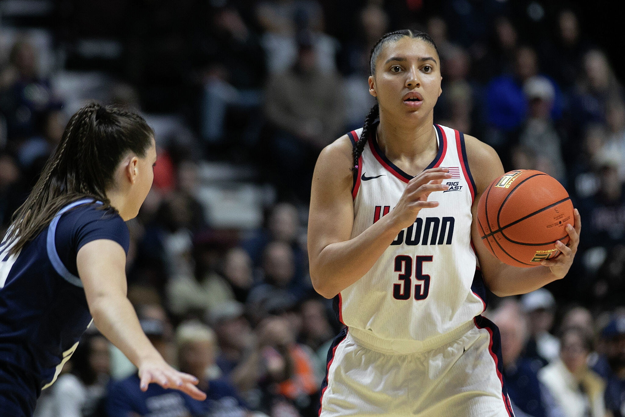 UConn's Azzi Fudd finalist for Ann Meyers Drysdale Award