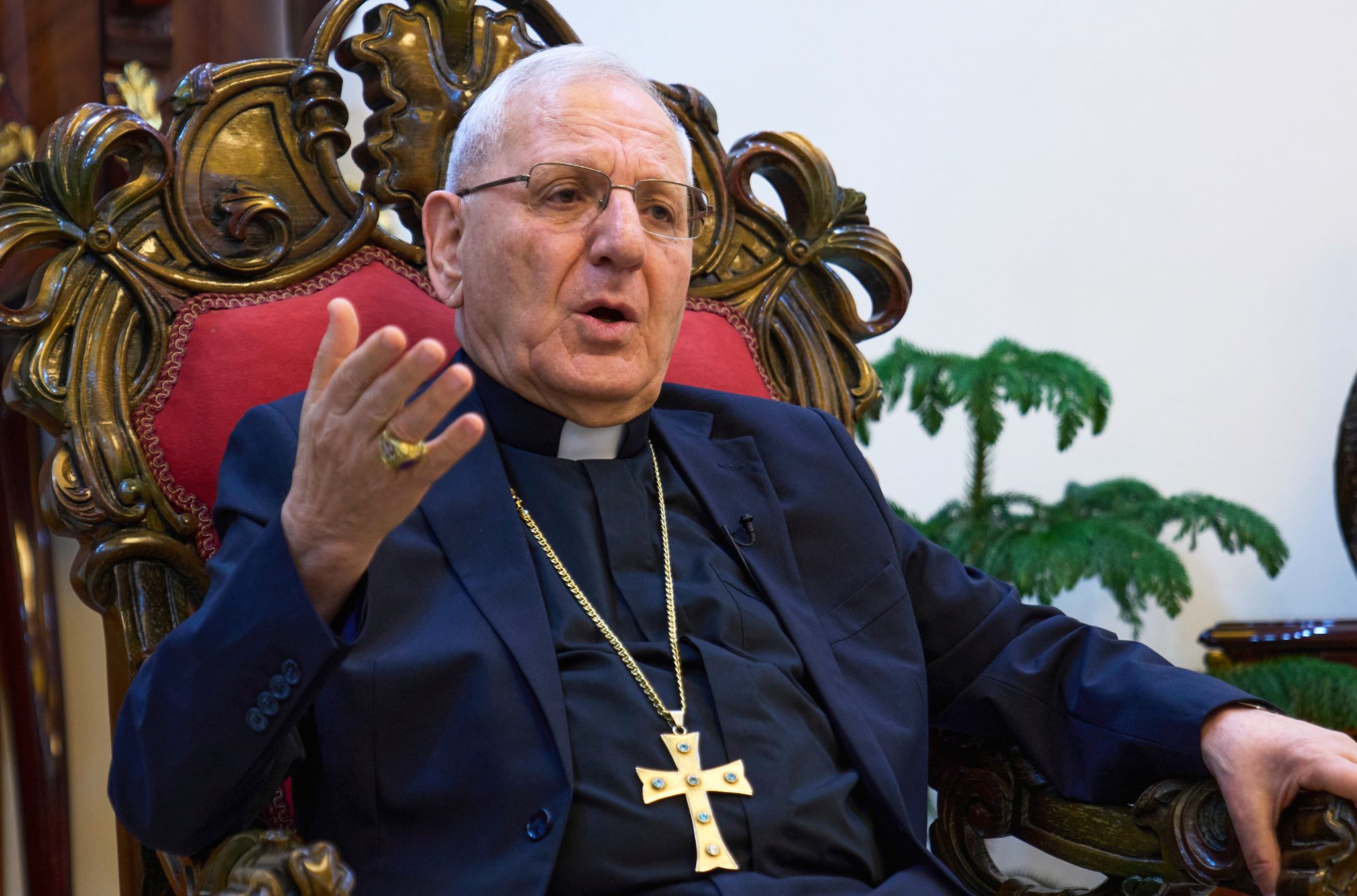Cardinal Sako, head of Chaldean Church in Iraq, retires as war engulfs ...