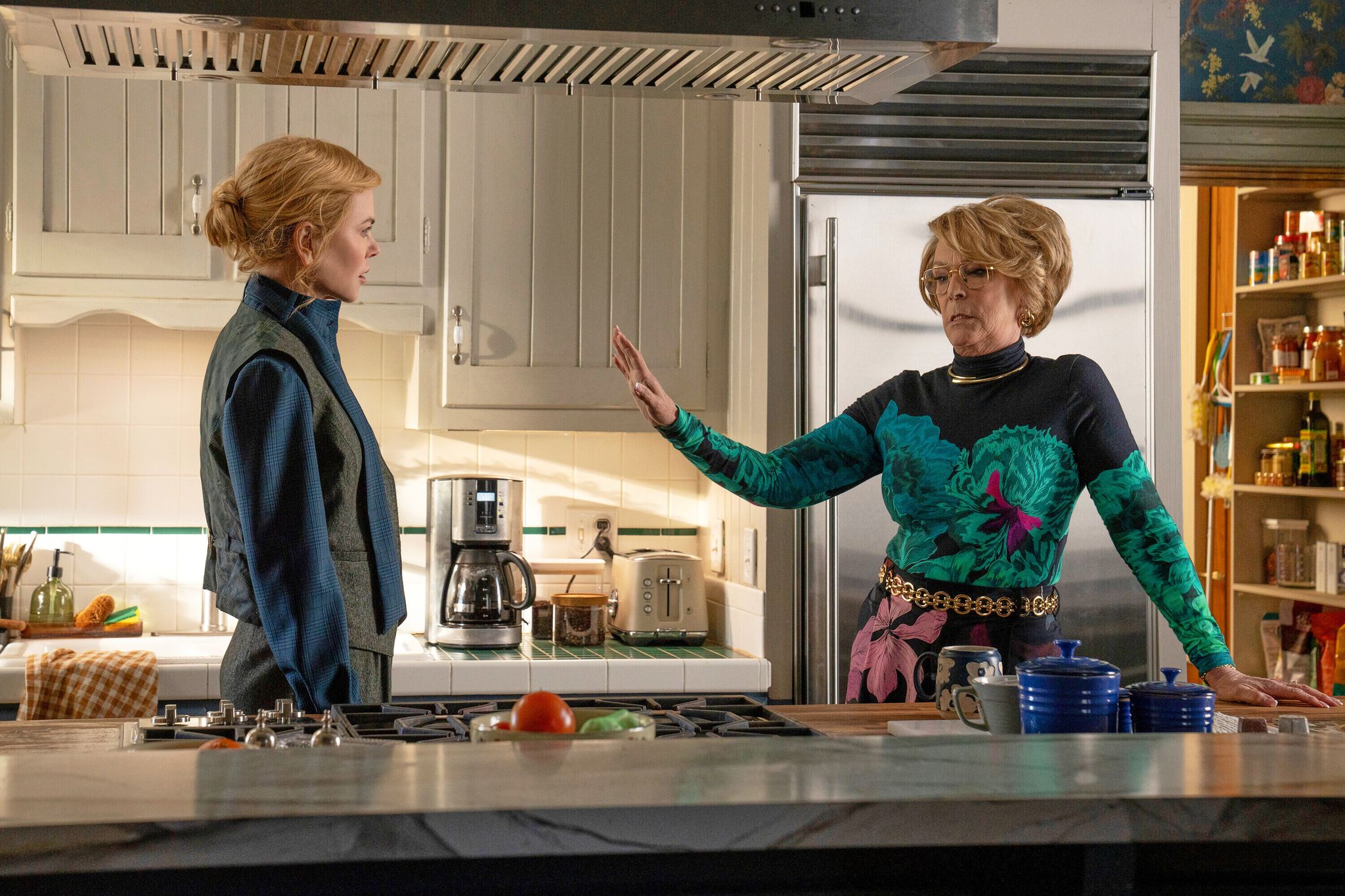 Nicole Kidman and Jamie Lee Curtis adapt ‘Scarpetta’ book series for TV