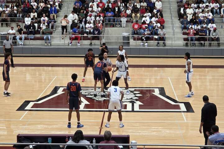 West Brook blows out Glenn, secures trip to state championship game