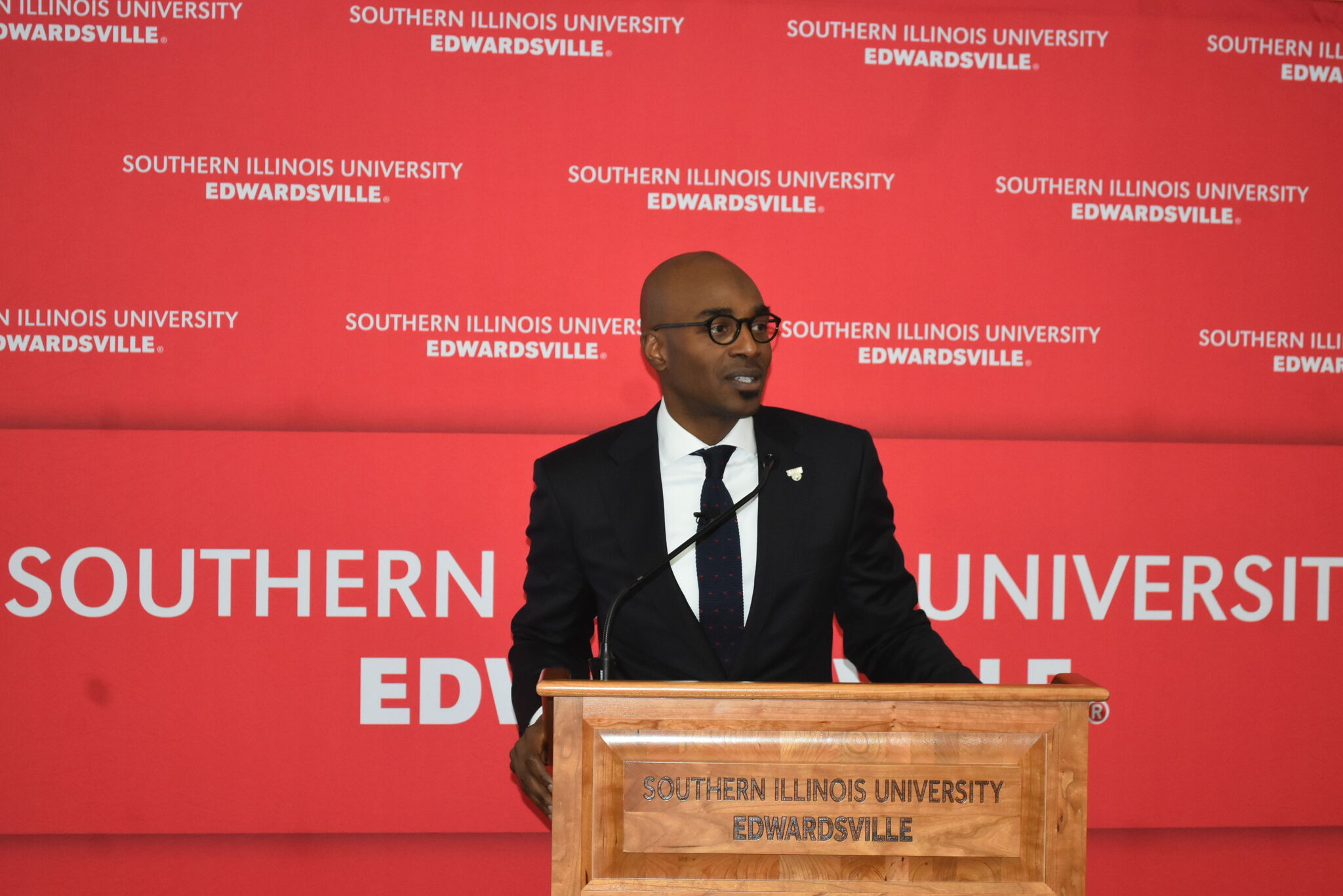 SIUE chancellor highlights college value in Edwardsville