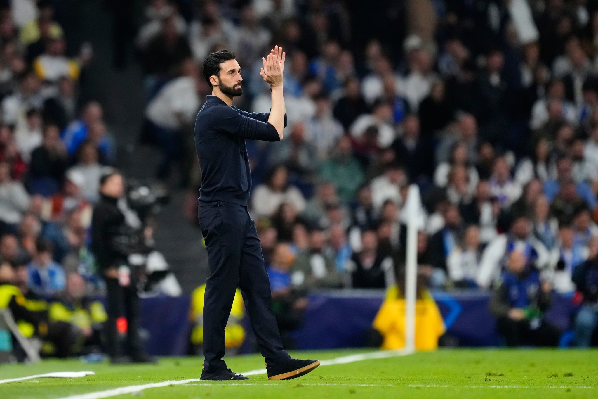 Real Madrid left back Ferland Mendy's injury 'doesn’t look good'