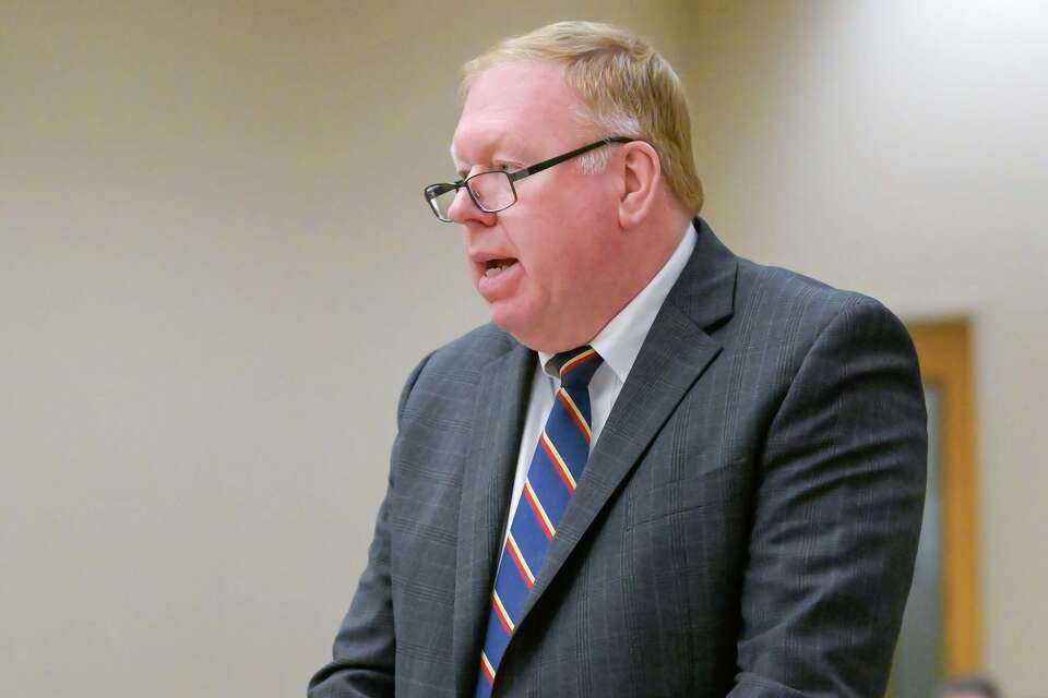 Stepmom in Waterbury captivity case faces new kidnapping charges
