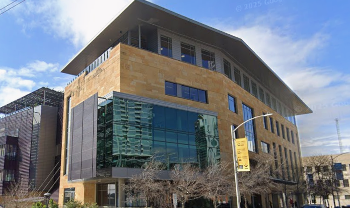 Texas police chief stops brutal library attack in Austin