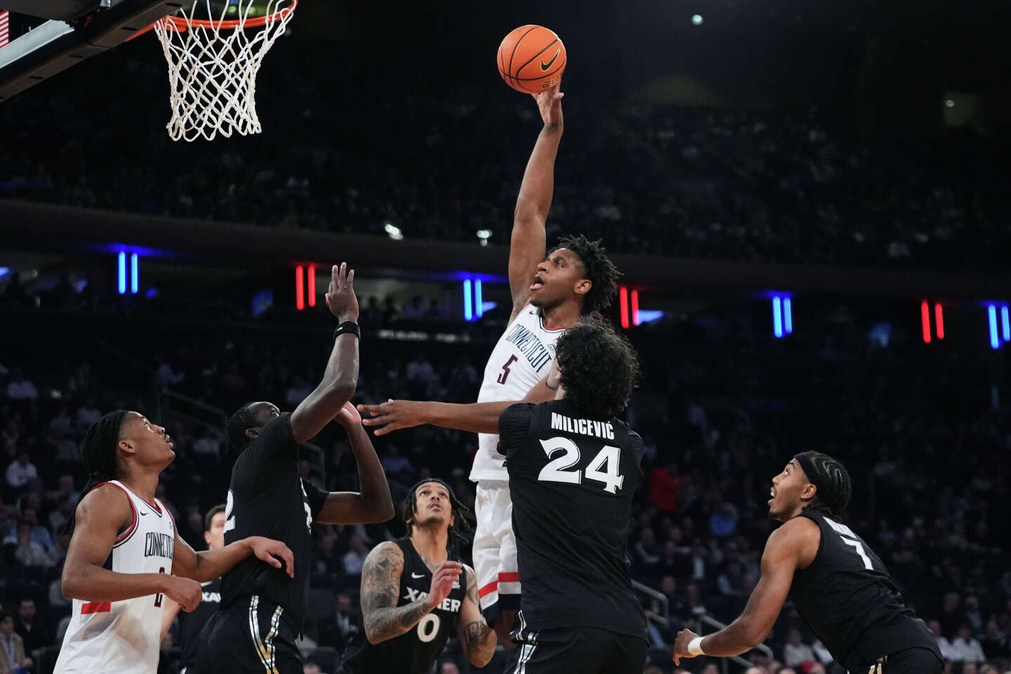 UConn men dominate Xavier in Big East quarterfinals
