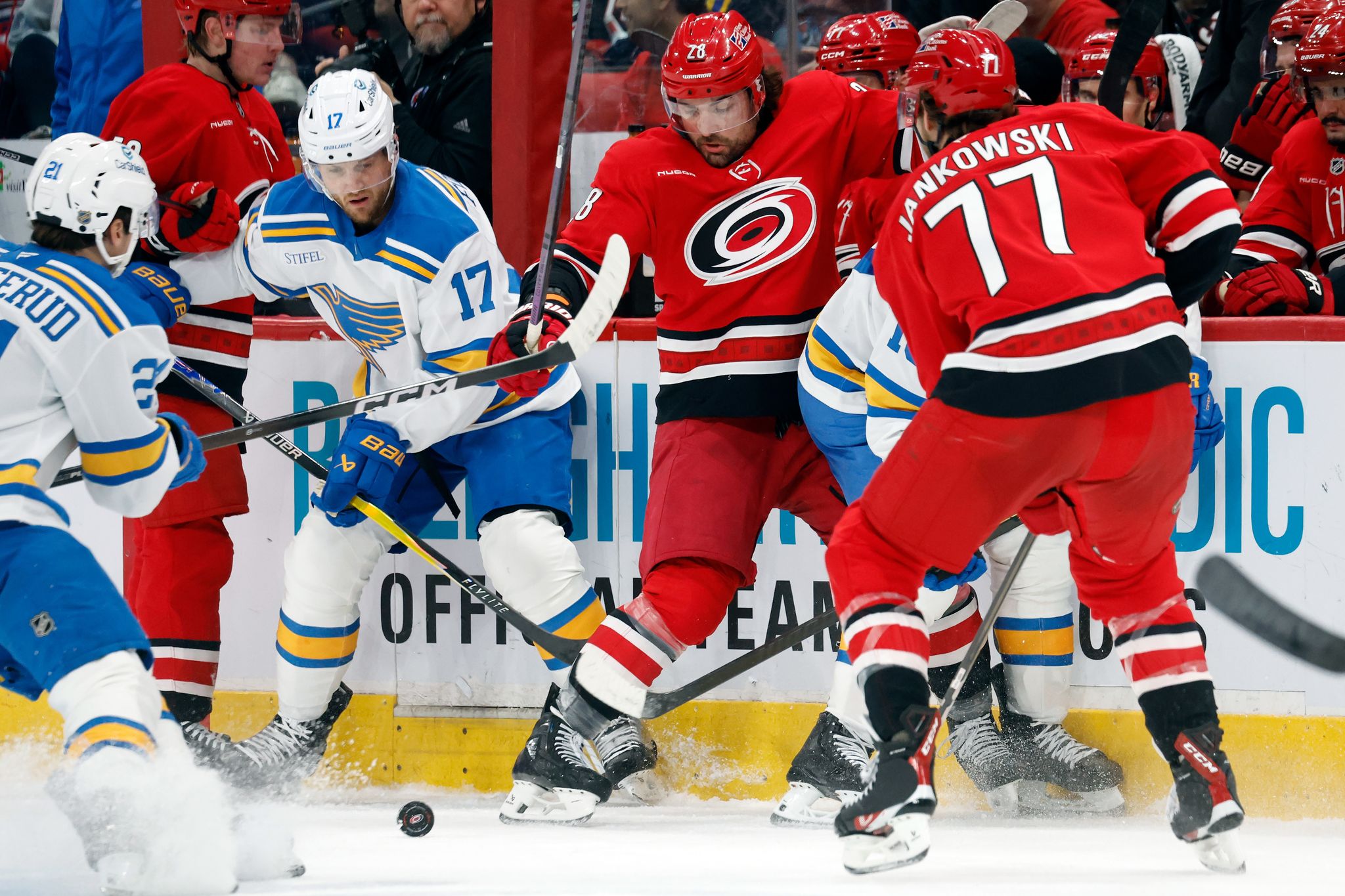 Snuggerud scores 2, Binnington stops 31 shots as Blues beat East ...