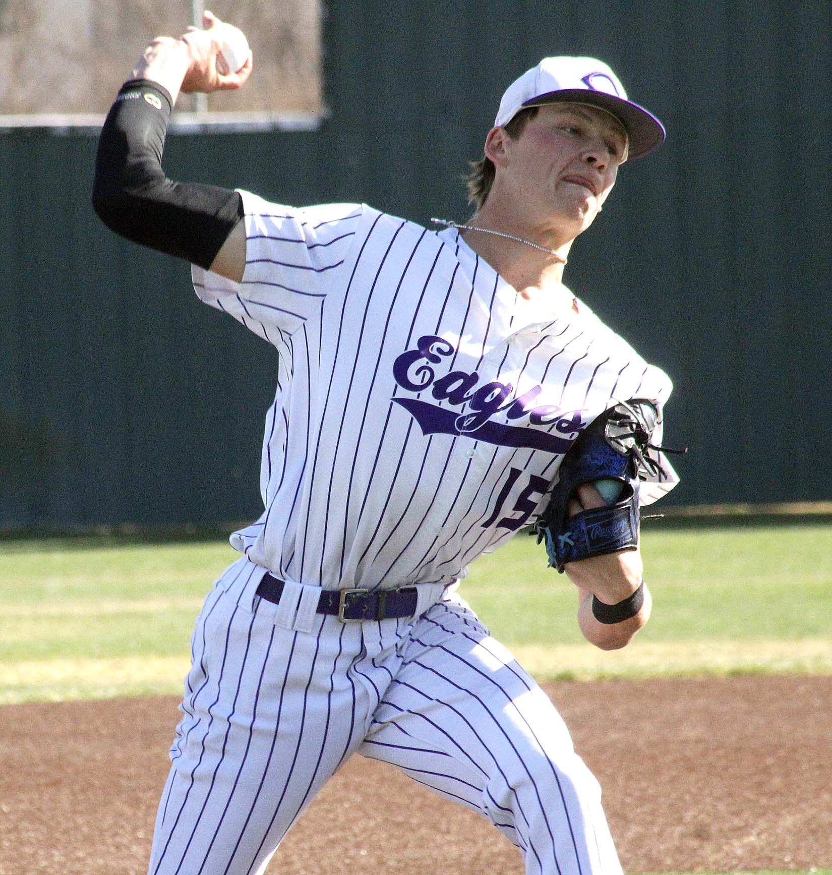 Canyon's Schilling cruises to 2-hit shutout over Perryton