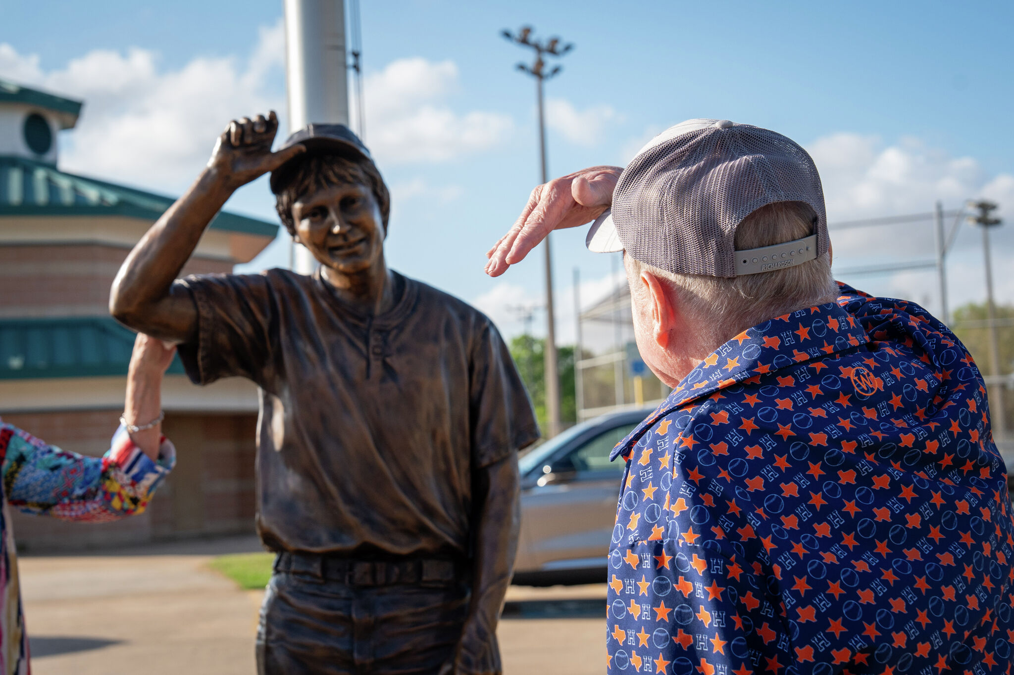 $44K rebuild restores Kipper Mease statue stolen in 2024