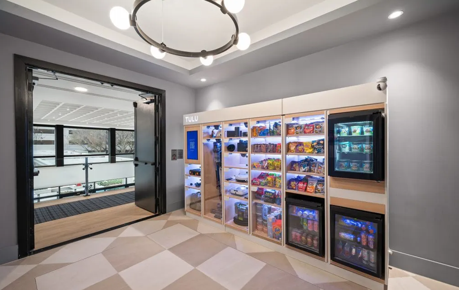 Houston apartments ramp up luxury amenities to lure renters