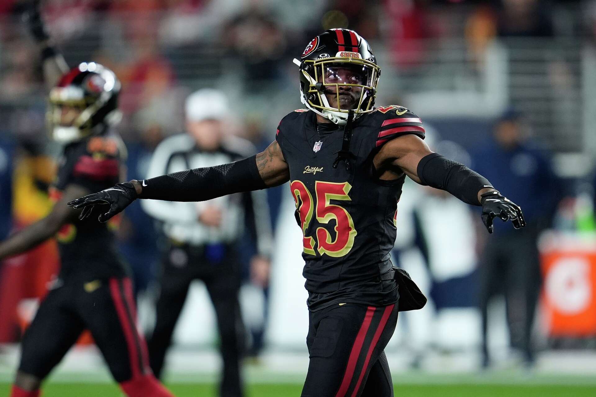 Jason Pinnock is returning to the New York Giants on a 1-year deal, AP ...