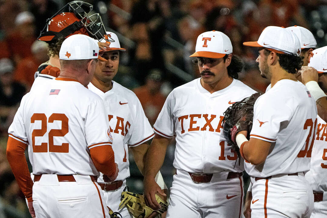 How to watch Texas baseball vs Texas A&M on Saturday: TV channel, time