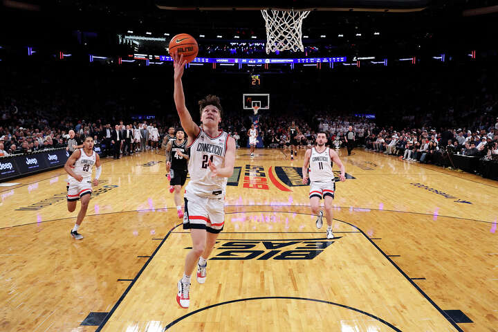 UConn freshman Braylon Mullins shines in Big East Tournament win
