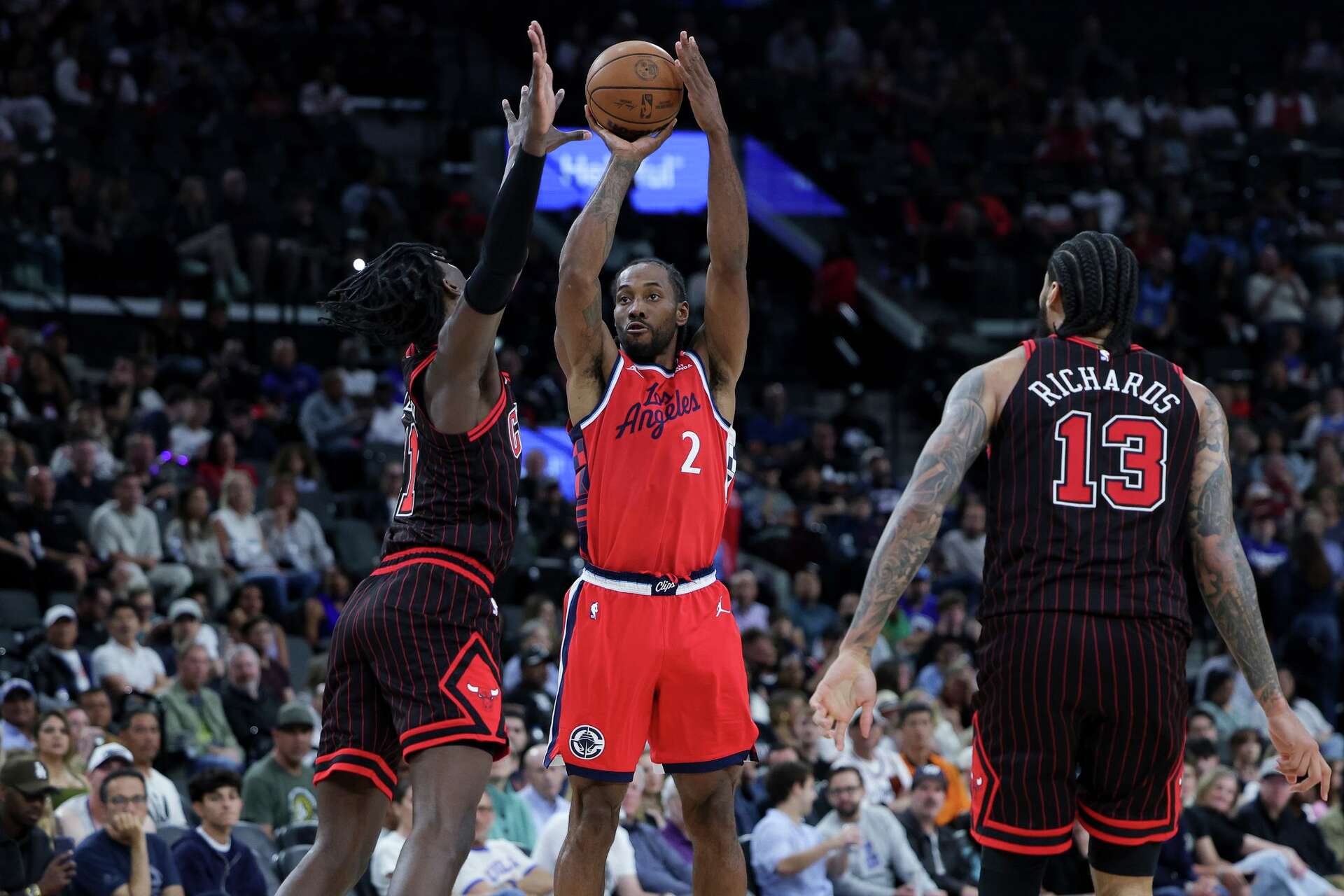 Kawhi Leonard scores 28 points in the Clippers' 119-108 victory over ...