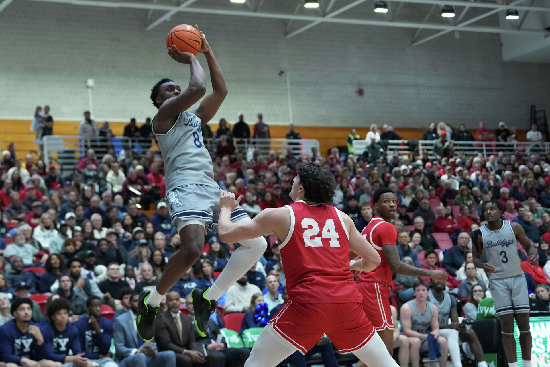 Yale men's basketball advances to Ivy League tournament final