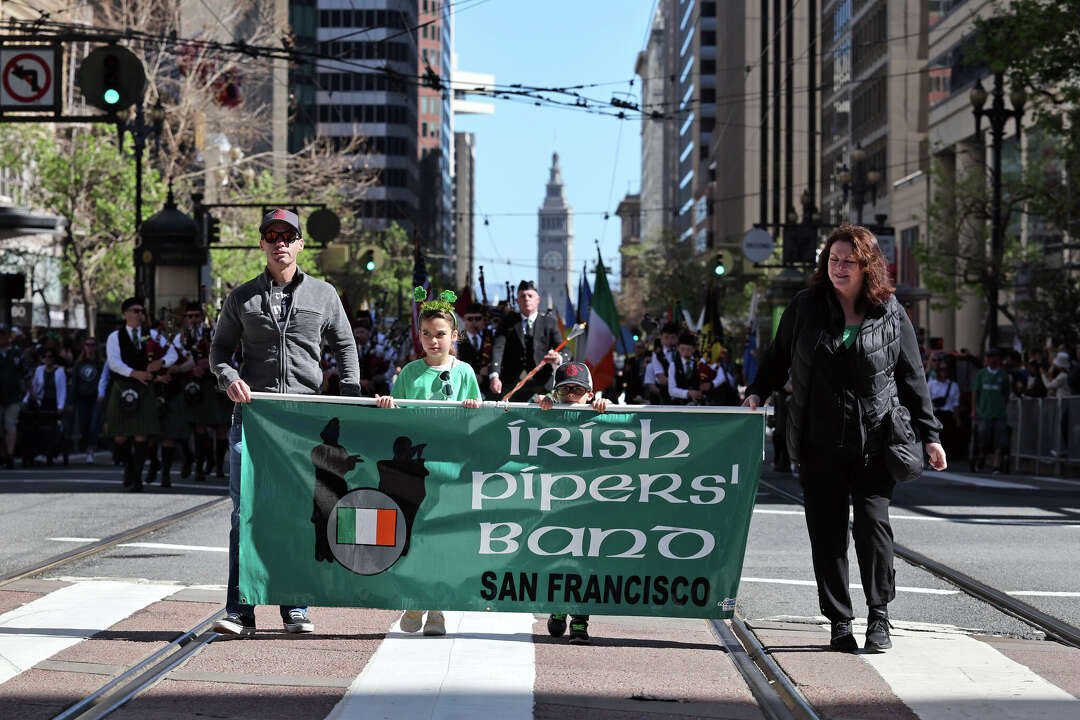 SF awash in green as Irish pride overflows at St. Patrick’s Day Parade