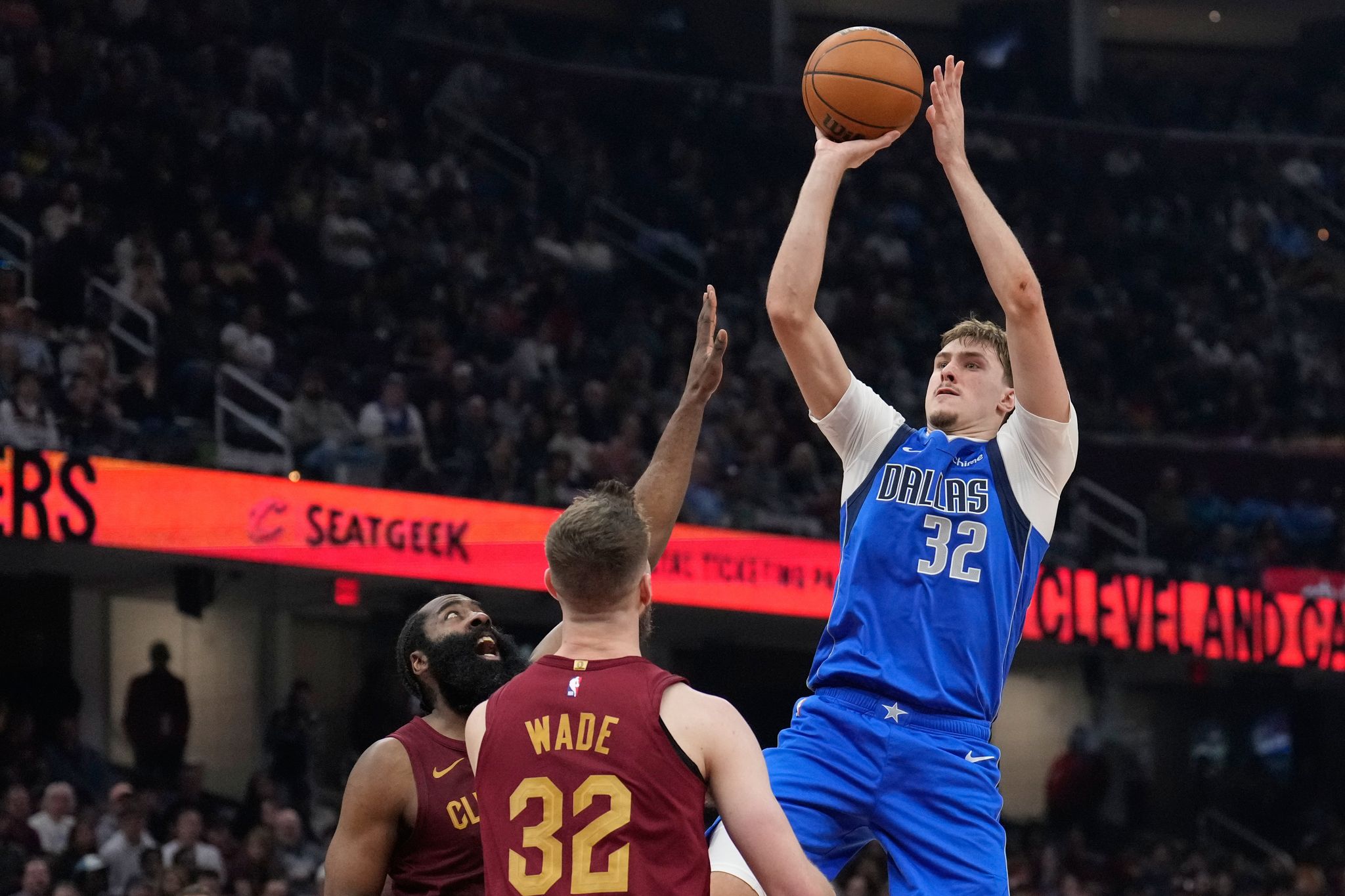 Key adjustment by Jason Kidd helps Mavs upset Cavaliers
