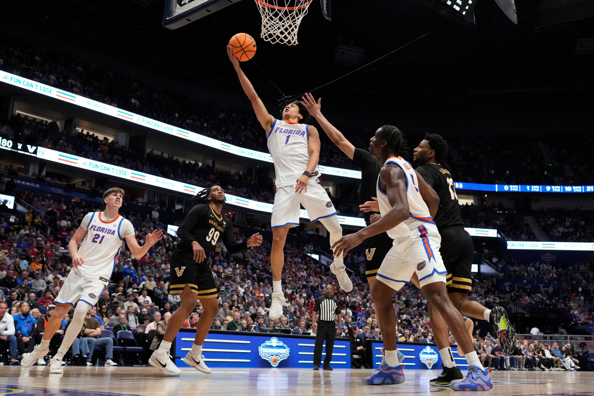 March Madness No. 1 seed Florida brushes off SEC tourney loss and eyes ...