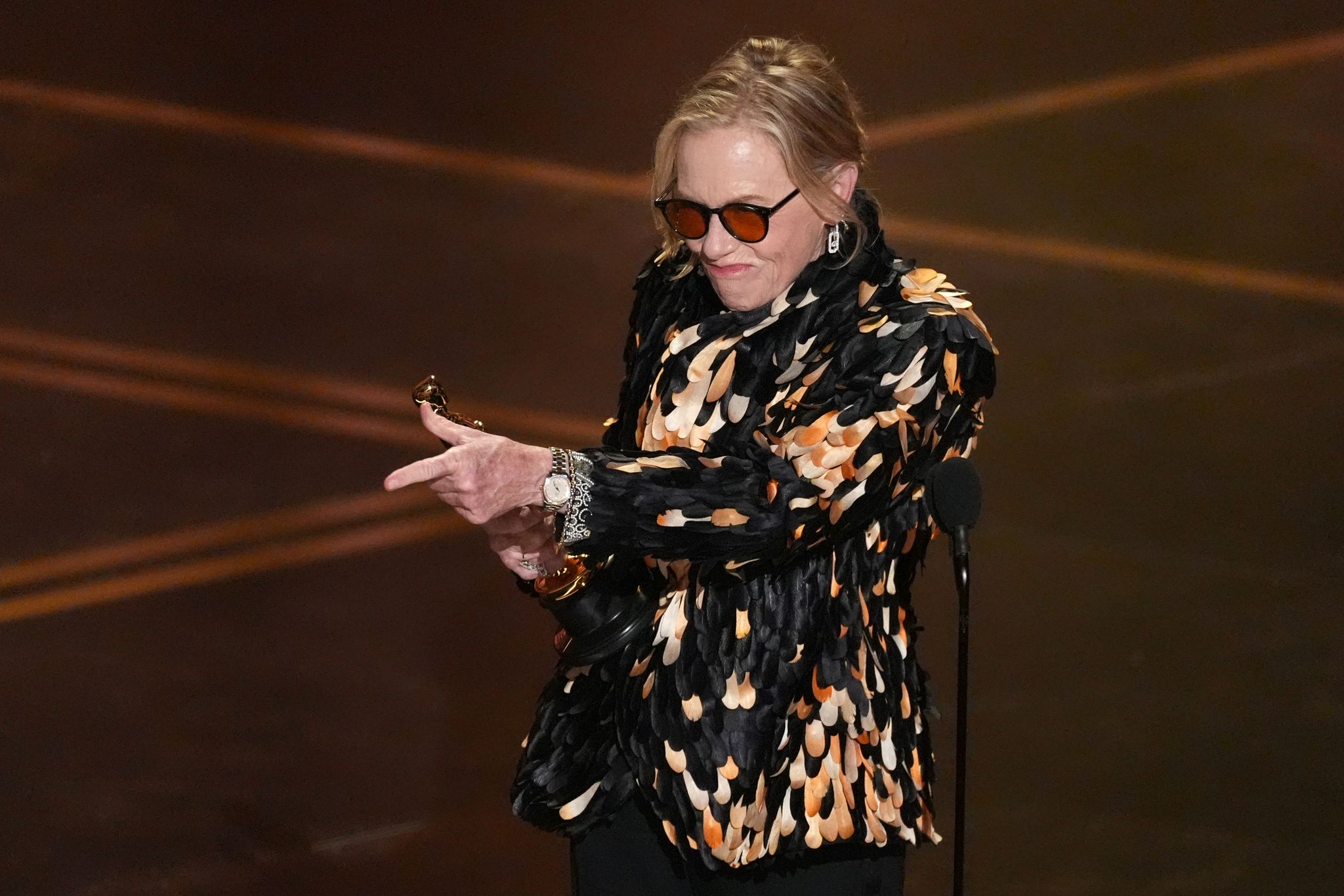 Amy Madigan wins Oscar for best supporting actress in ‘Weapons,’ 40 ...