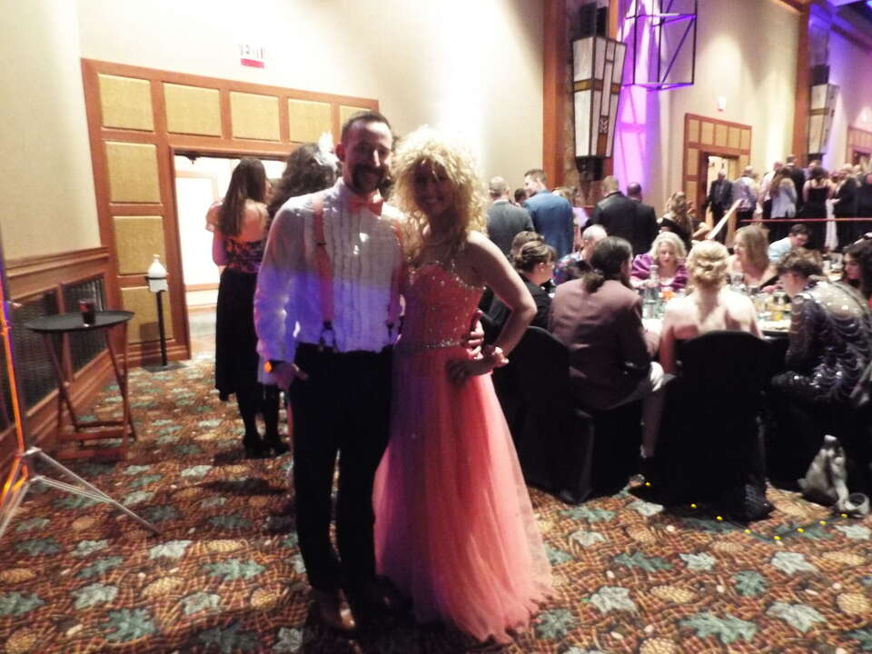 Manistee Chamber gala celebrates local businesses with ’80s prom theme