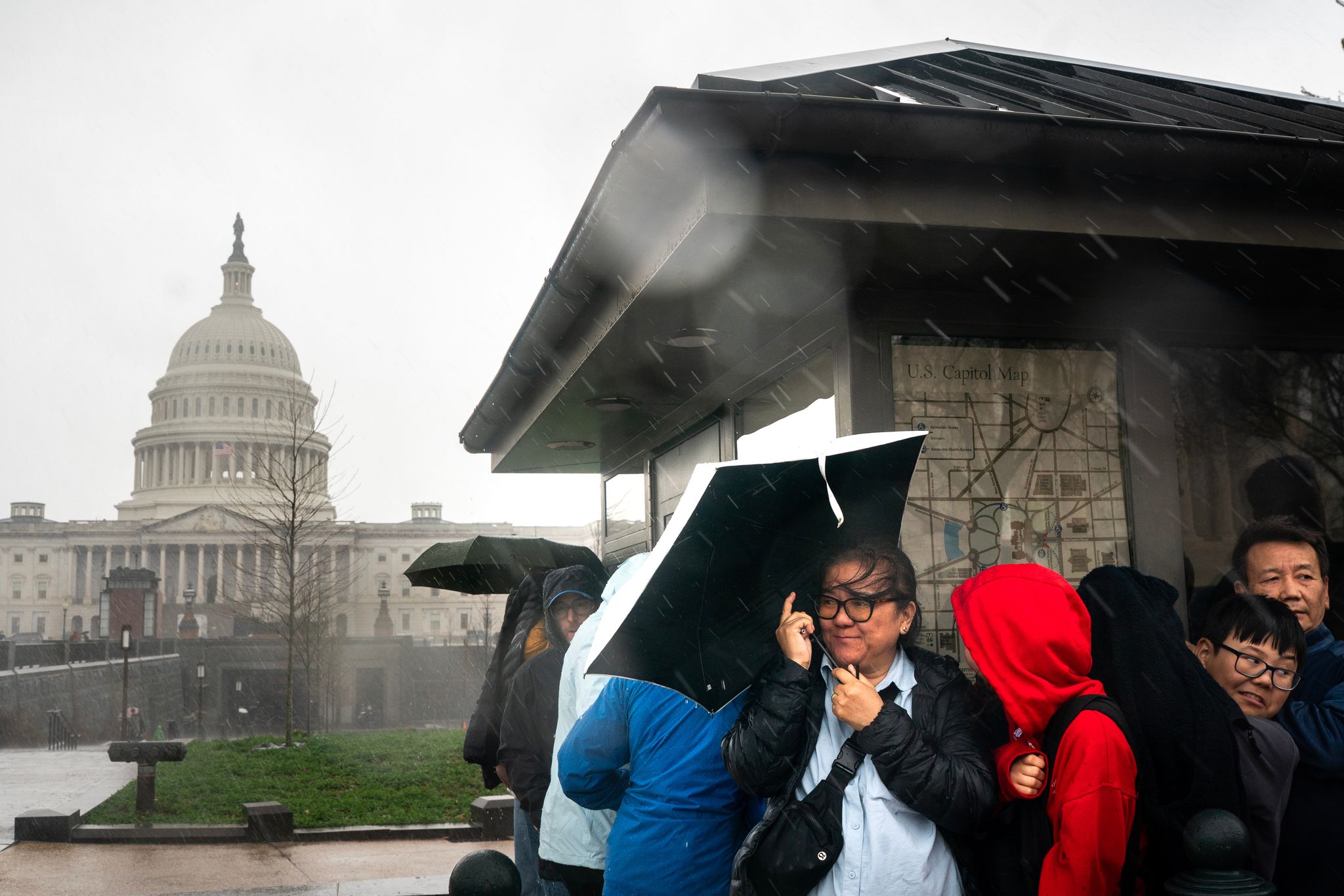 Winds, blizzards and triple-digit heat put over half of the US in the ...
