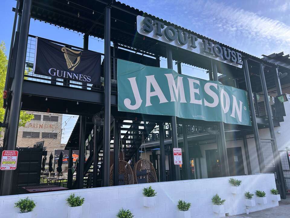 Stout House Grayson opens newest bar near San Antonio's Pearl