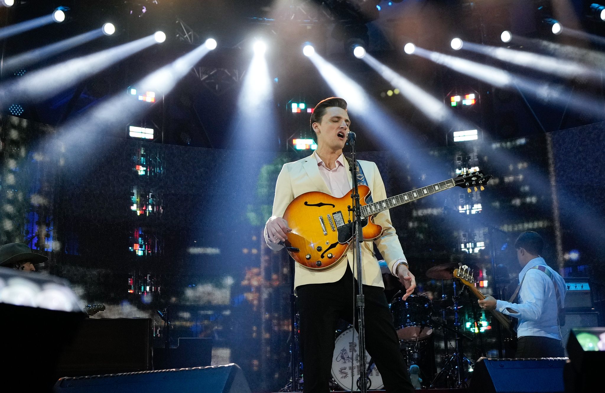 Houston rodeo review: The Red Clay Strays debut new song for 62,000