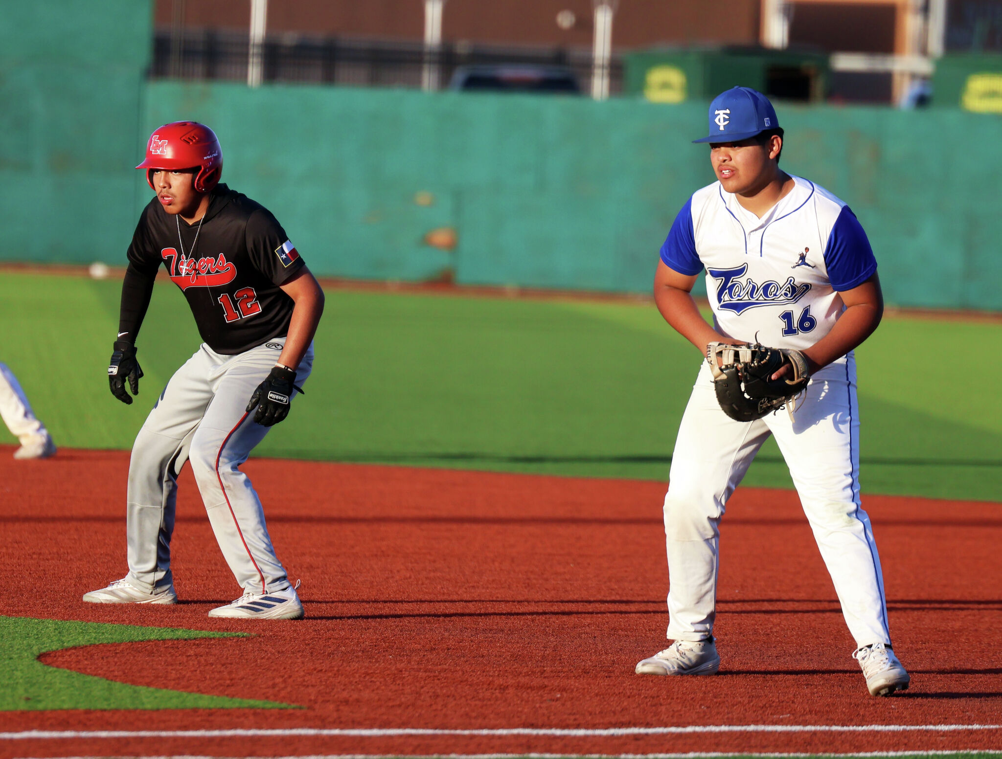 Laredo high school baseball, softball scoreboard: March 24