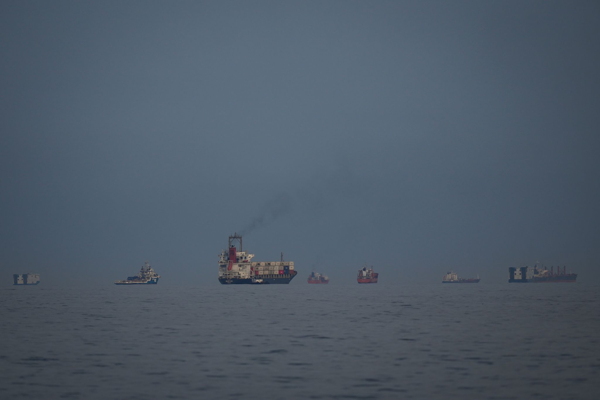 About 90 ships cross the Strait of Hormuz as Iran exports millions of ...