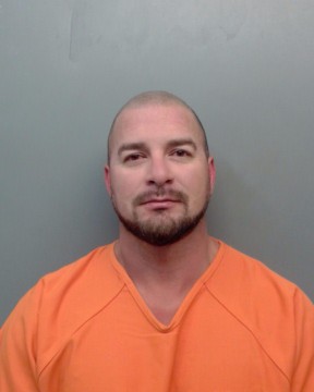LPD: Off-duty Border Patrol agent arrested after DWI stop in Laredo