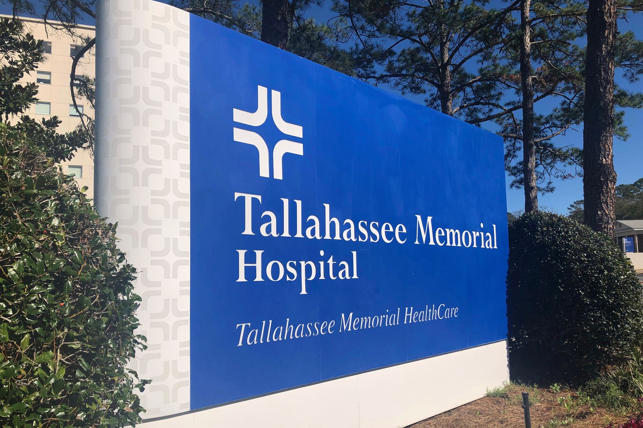 A Florida hospital drops its lawsuit against a woman who refused to ...