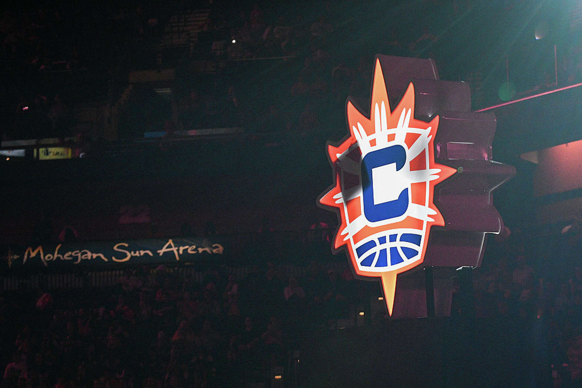 Connecticut Sun being sold for $300 million, set for move to Houston