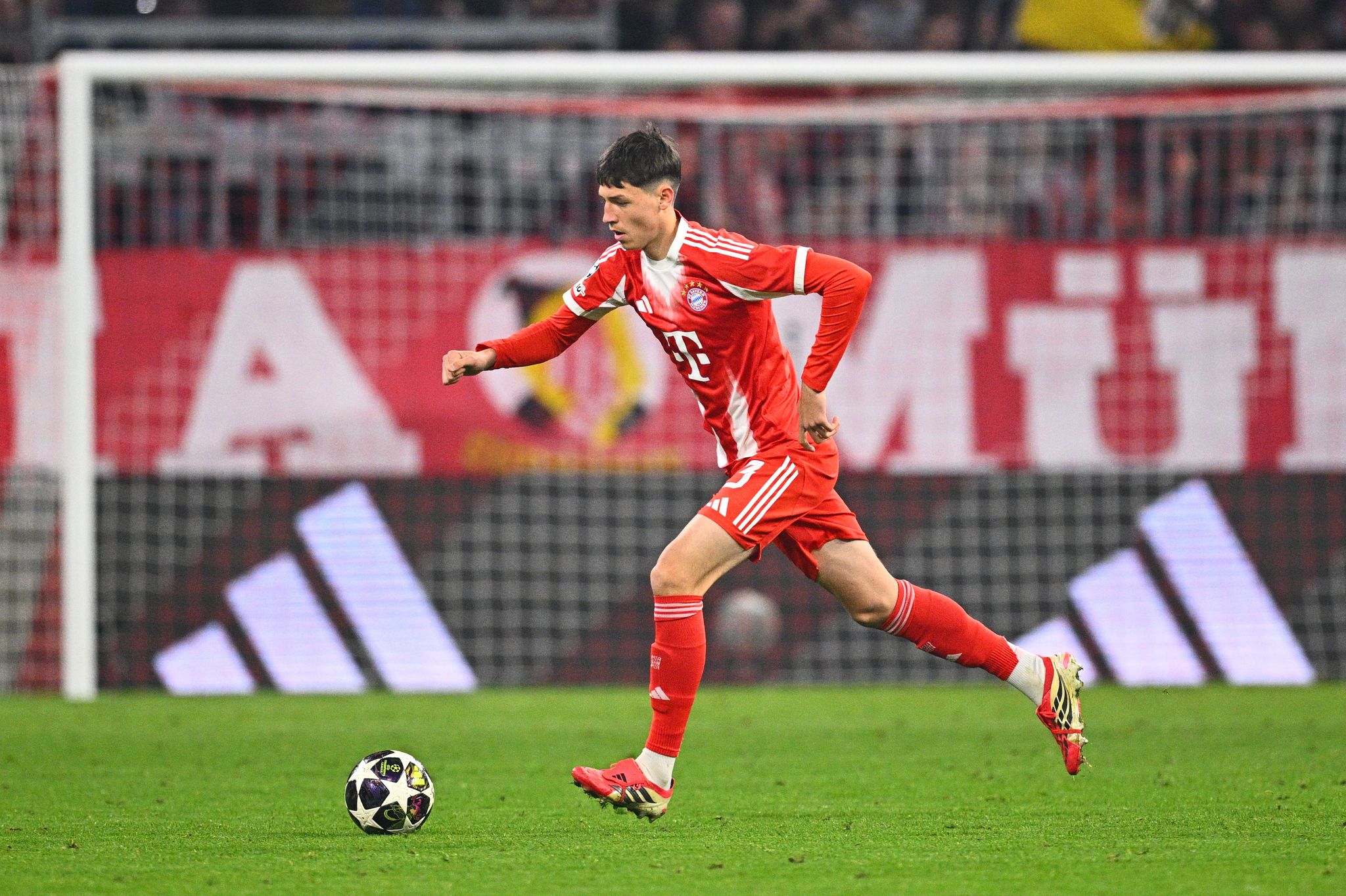 Bayern Munich's Filip Pavic, 16, becomes club's youngest-ever Champions ...