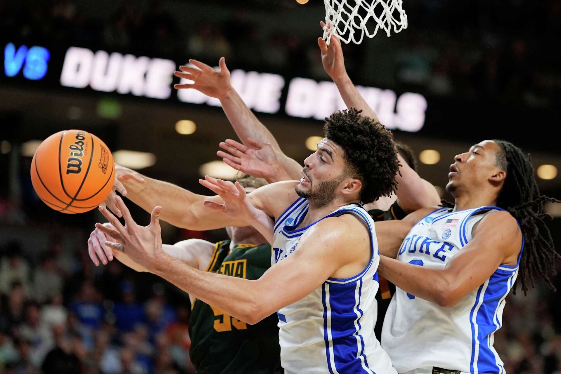 No. 1 overall seed Duke survives 16-seed Siena, rallies for 71-65 win ...