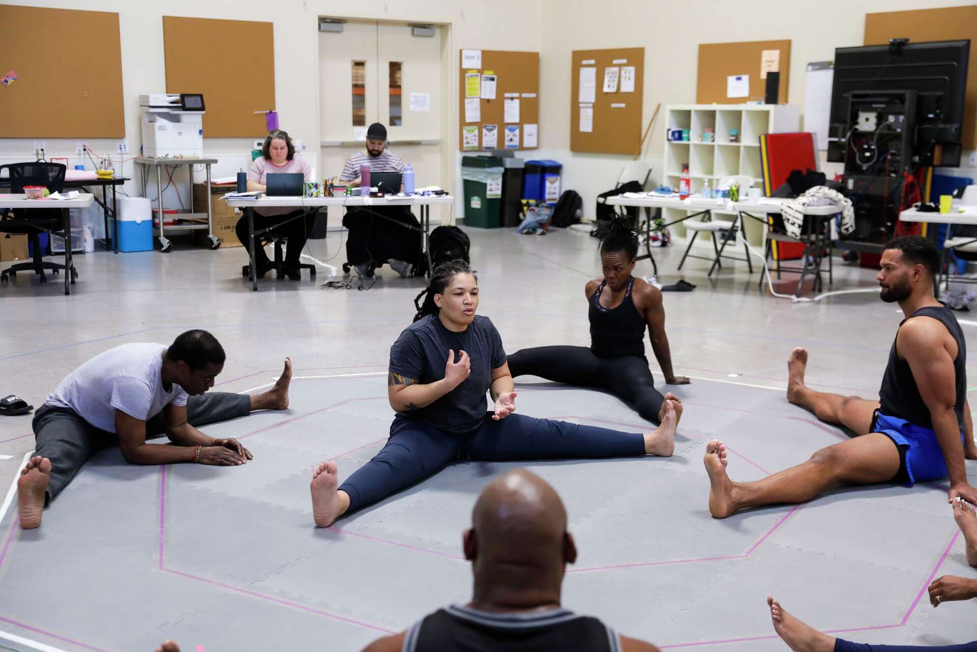 How Berkeley Rep’s ‘The Monsters’ turns actors into MMA fighters