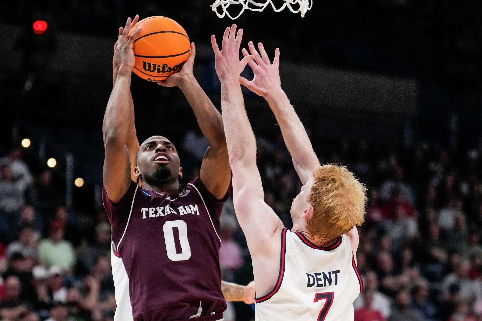 March Madness: Texas A&M blows out Saint Mary's, will face UH next