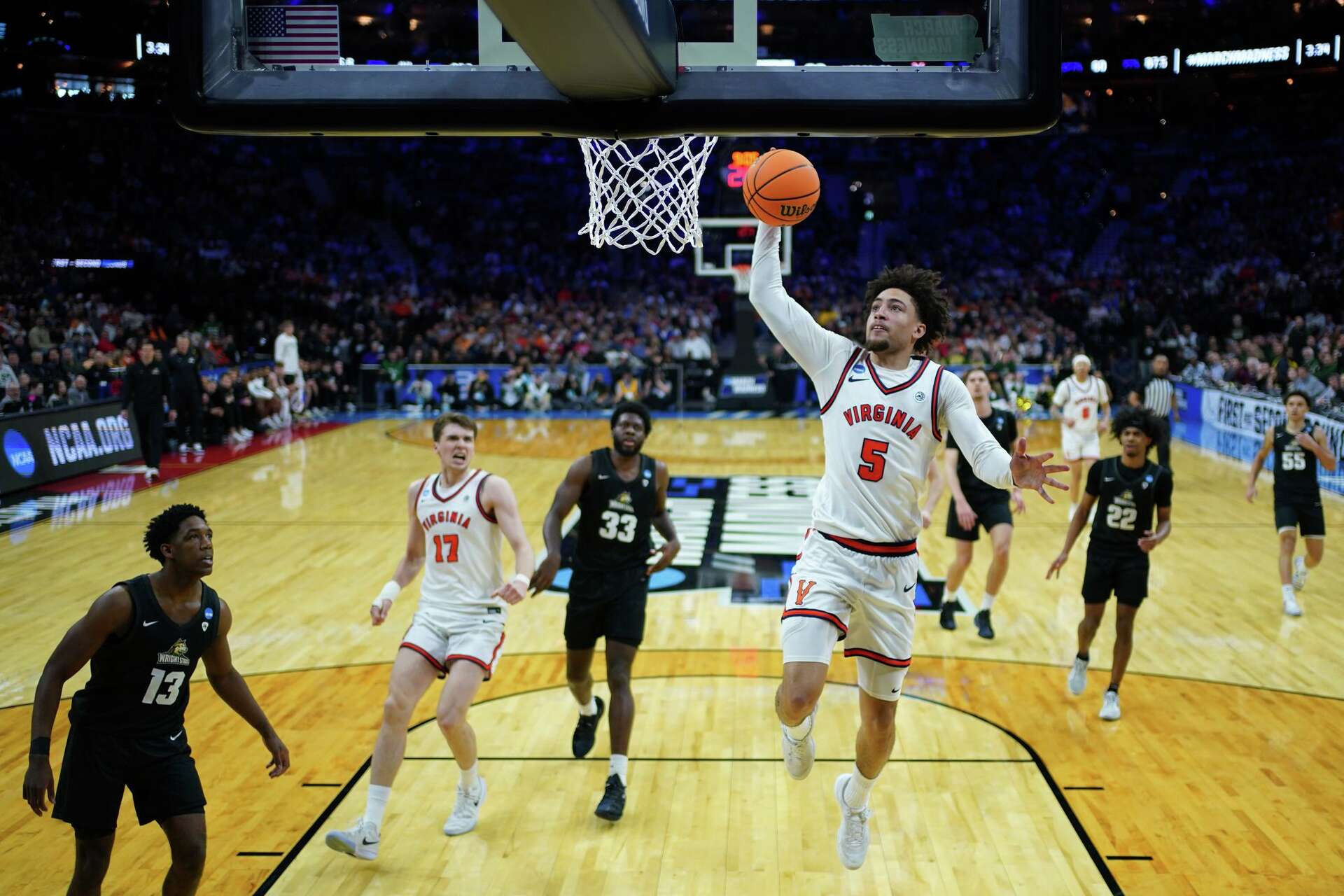 Jacari White scores 26 and No. 3 seed Virginia avoids early March exit ...