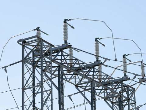 Power Out For Over 13,000 Customers In Bay Area DUE to outages ...